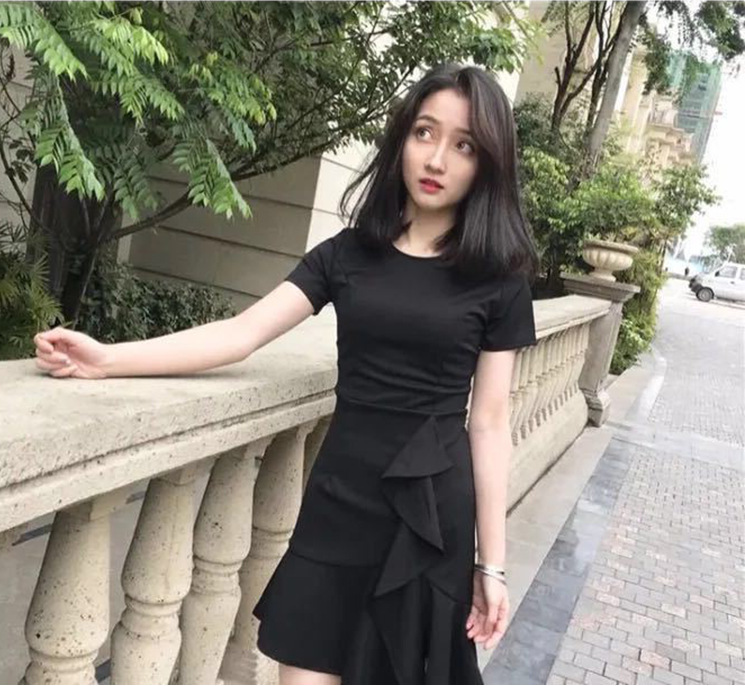 168cm女生110斤体型图-千图网