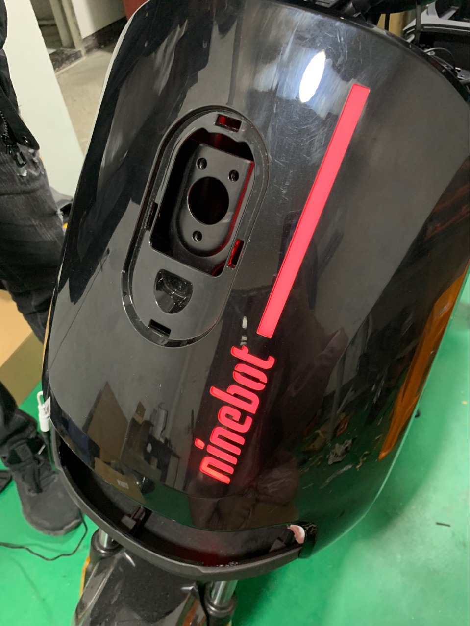 九号n尾灯怎么改,尾灯,贯穿尾灯_大山谷图库