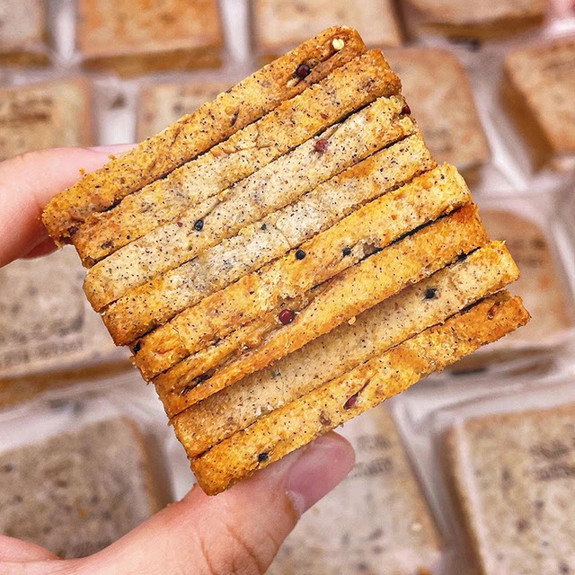 New date Three-color quinoa baked bun slices non-fried whole wheat ...