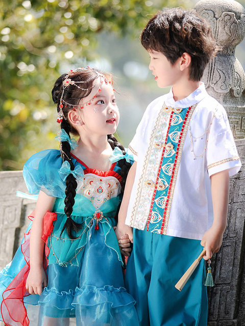 Children's performance costumes, Dunhuang ancient style improved ...