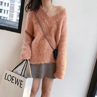 T4537橘粉色复古马海毛毛衣女v领2023秋冬软糯慵懒风拉毛针织上衣-阿里巴巴