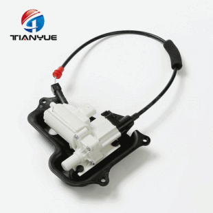 厂家直供右前锁块1667600800 汽车车门执行器 右前车门闭锁器-阿里巴巴