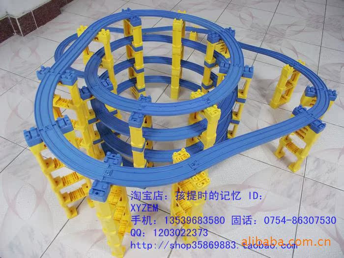 Купить Железная дорога на электро-, радиоуправлении 拖马斯电动火车轨道 玩具火车模型轨道 ...