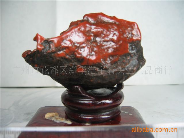 0518、中国内蒙额济纳旗戈壁观赏石具有戈壁漆的老红碧玉 - 苗木批发网