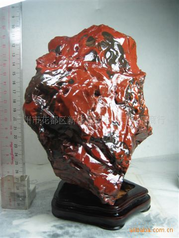 0518、中国内蒙额济纳旗戈壁观赏石具有戈壁漆的老红碧玉 - 苗木批发网