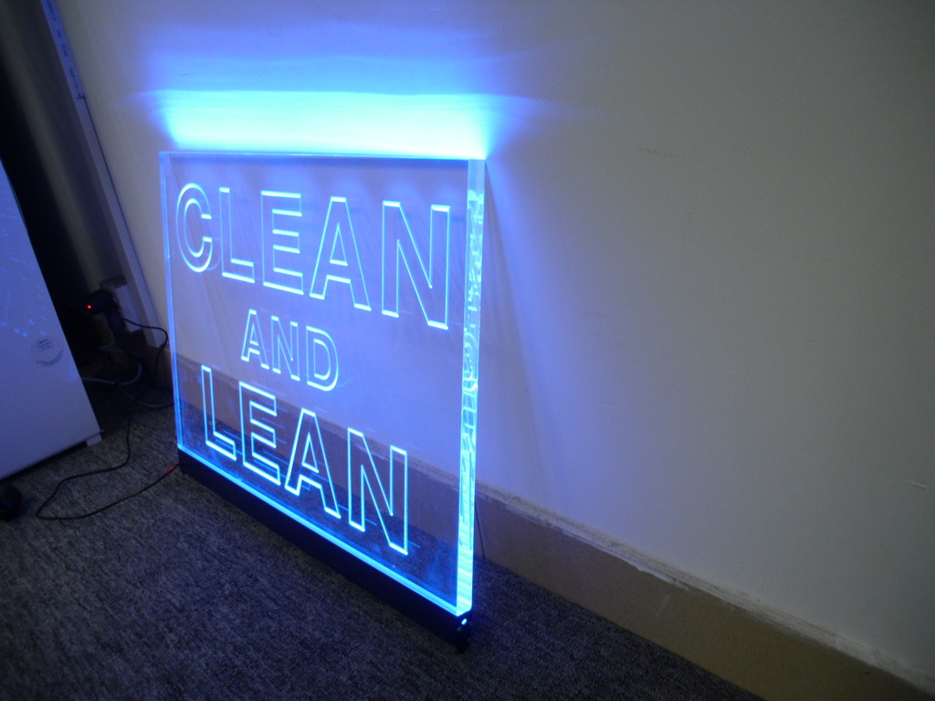 大尺寸有机玻璃发光展示牌亚克力LED广告牌 吊杆指示牌 深圳工厂-阿里巴巴