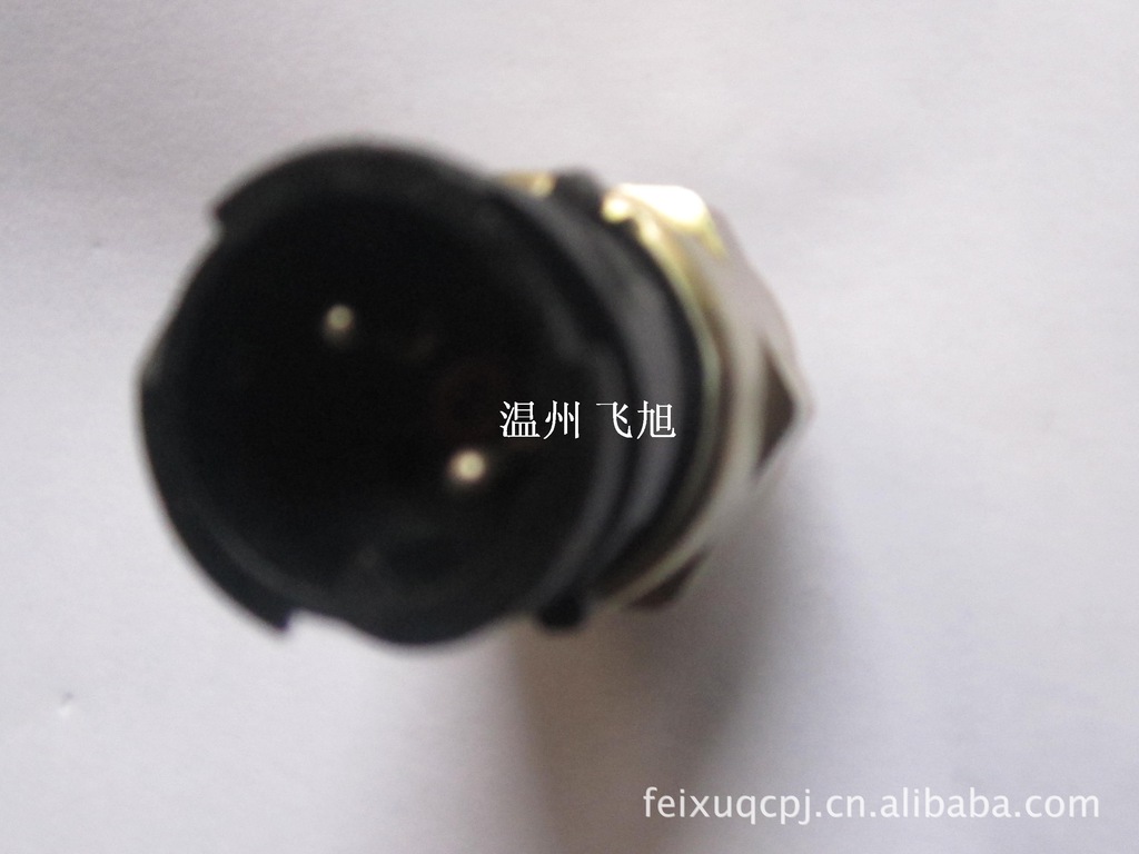 奔驰 benz Pressure sensor 压力传感器 A0045455414 - 电子批发网
