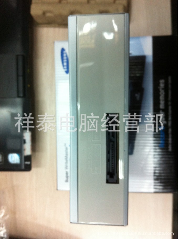 工厂批发SATA串口DVDRW刻录机 原装机芯 - 数码批发网