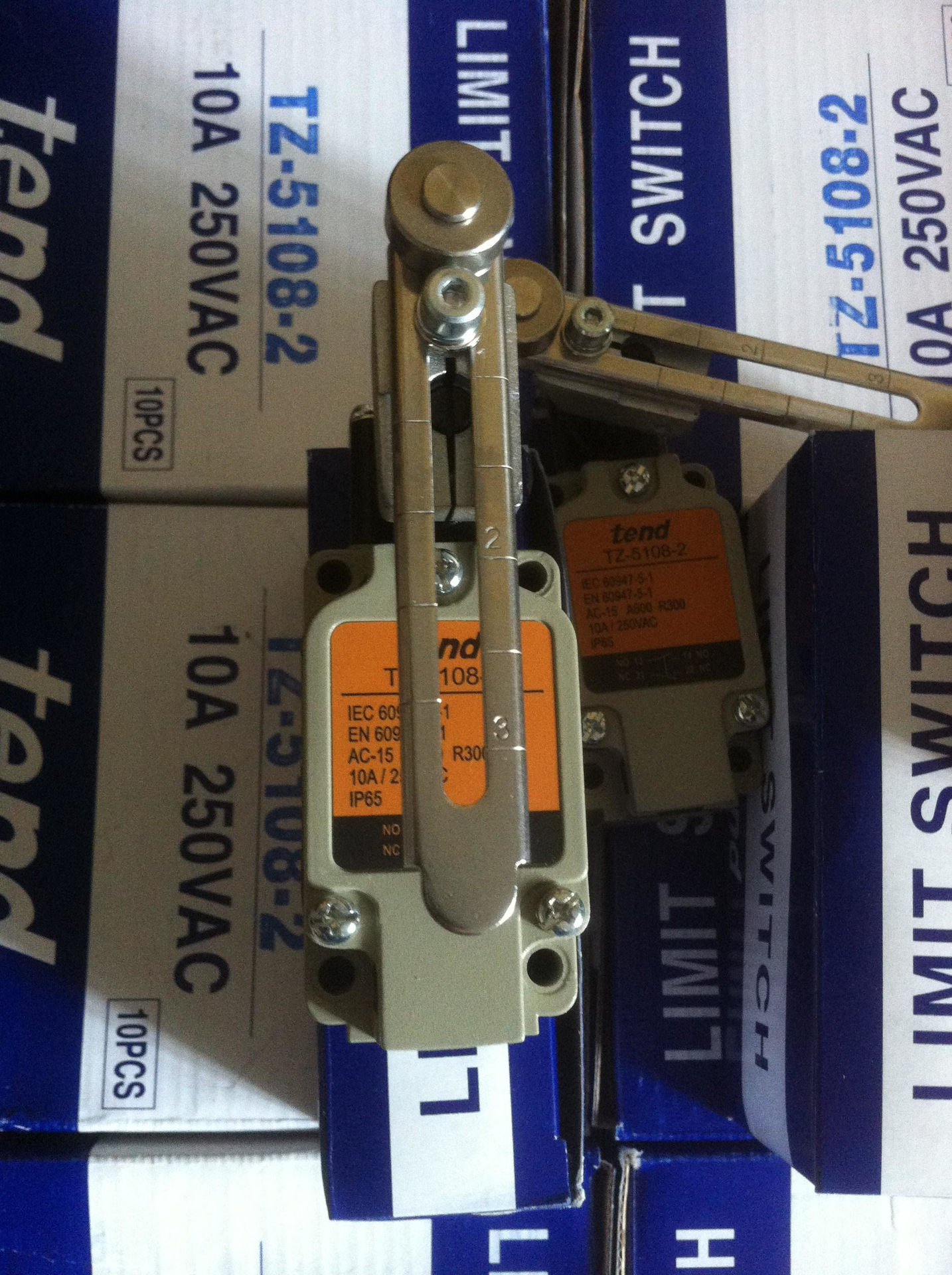 现货供应 天得 TZ系列 开关 行程开关 TZ-5104-2N-阿里巴巴