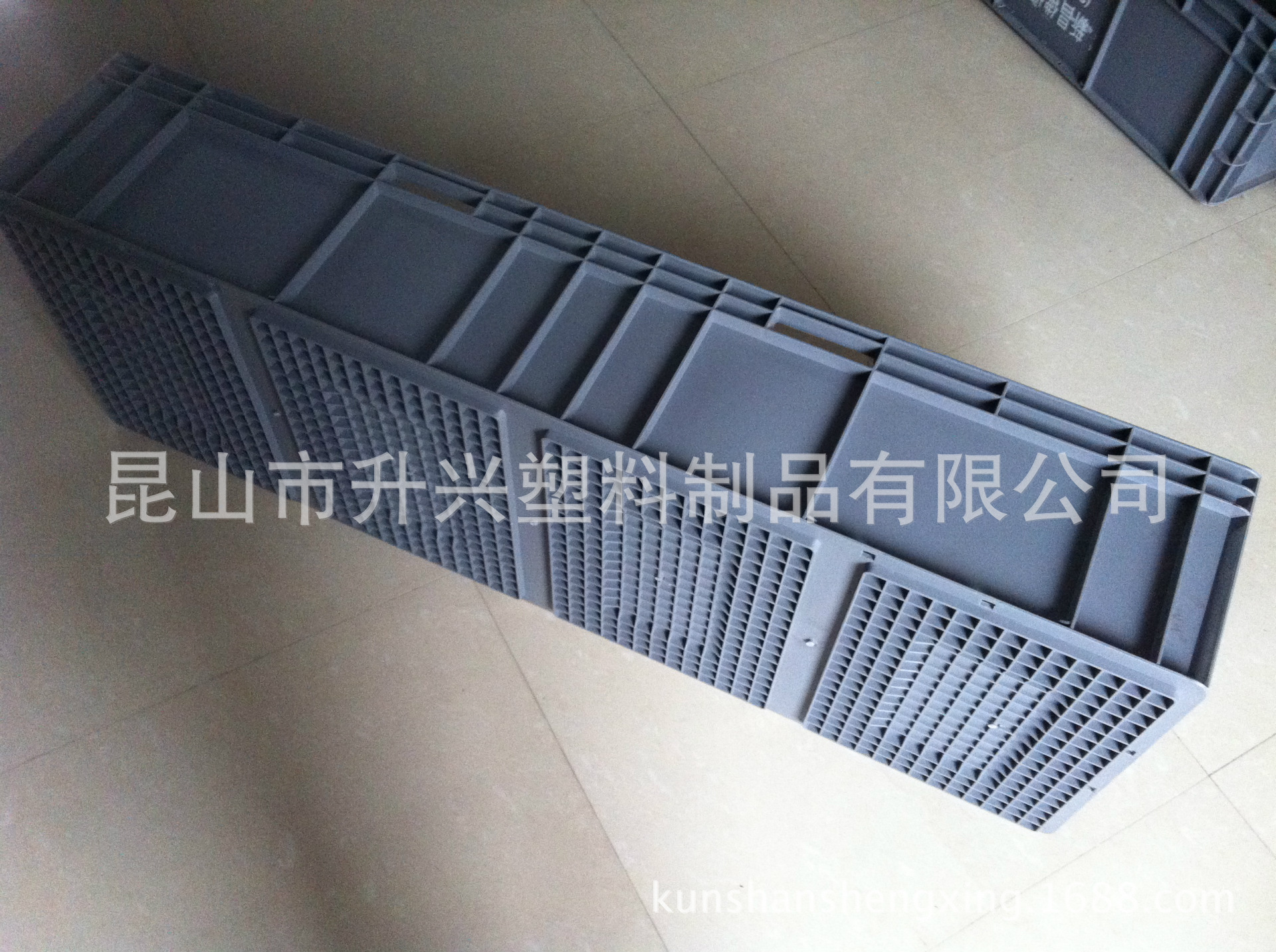 批量供应优质塑料箱TP331周转箱335*335*100用于运输物流-阿里巴巴