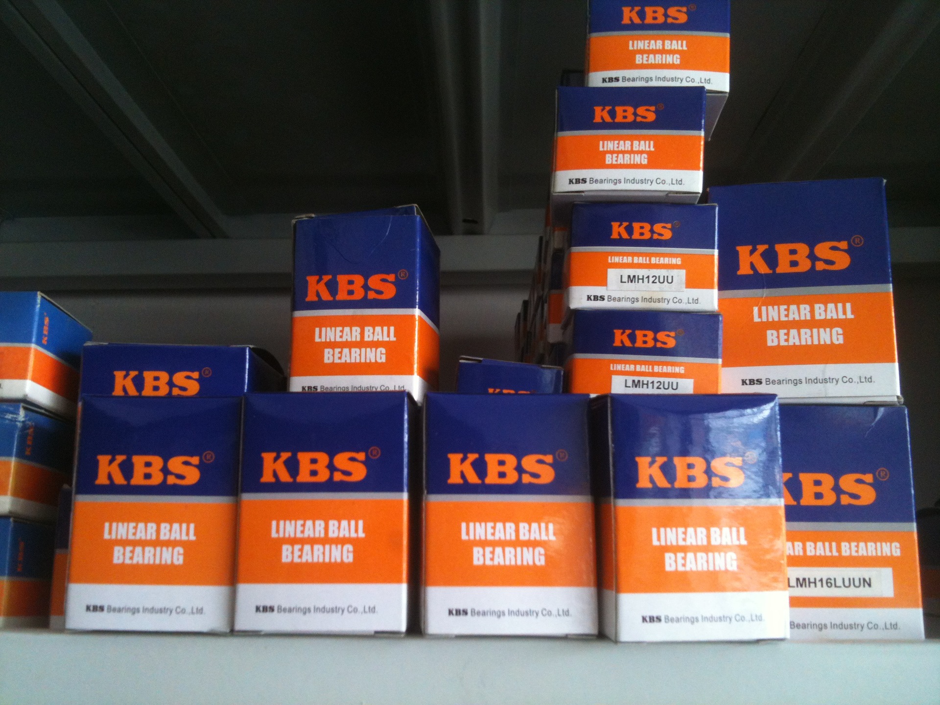 KBS直线轴承LHIFC LMH6 8 10 12UU-E-N镀镍突出对边法兰LMHP30AUU-阿里巴巴