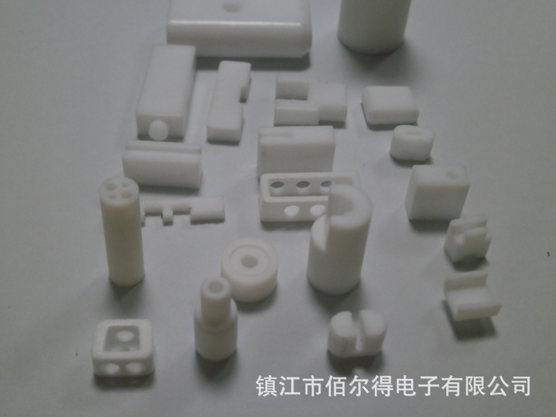 佰尔得SSMB-JWE微小型射频同轴连接器SSMB-JWHD PCB板端四脚-阿里巴巴