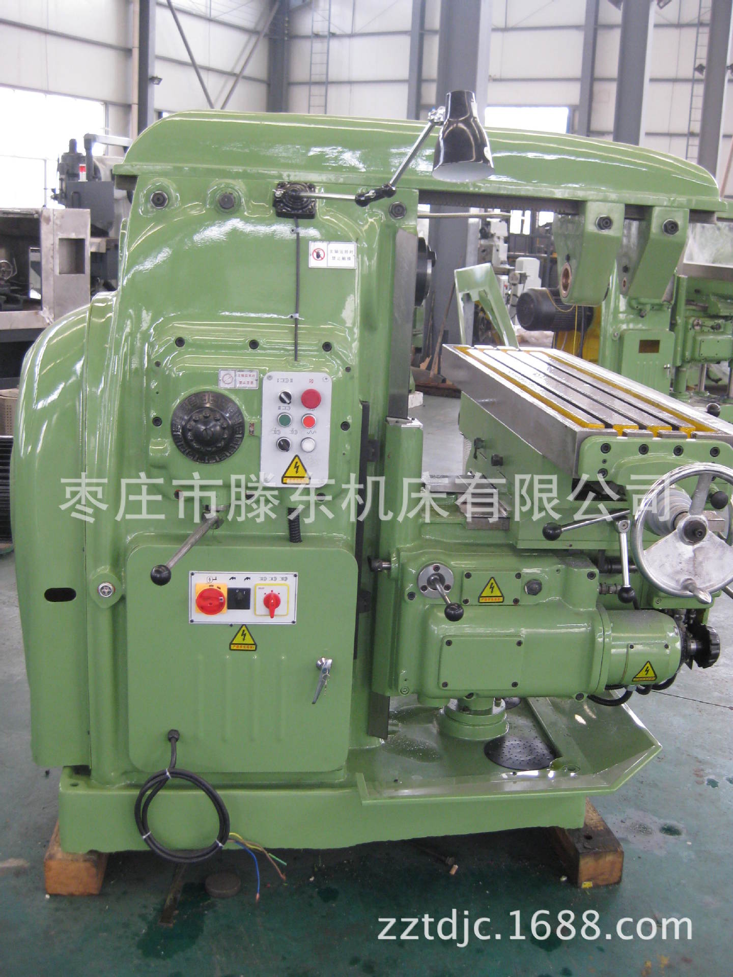 供应X62卧式铣床X6132 升降台型卧式铣床可加立铣头端面铣床-阿里巴巴