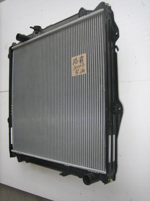 适用批发 现代面包水箱83年现代MINI BUS1.8散热器H-100汽车2.0水-阿里巴巴