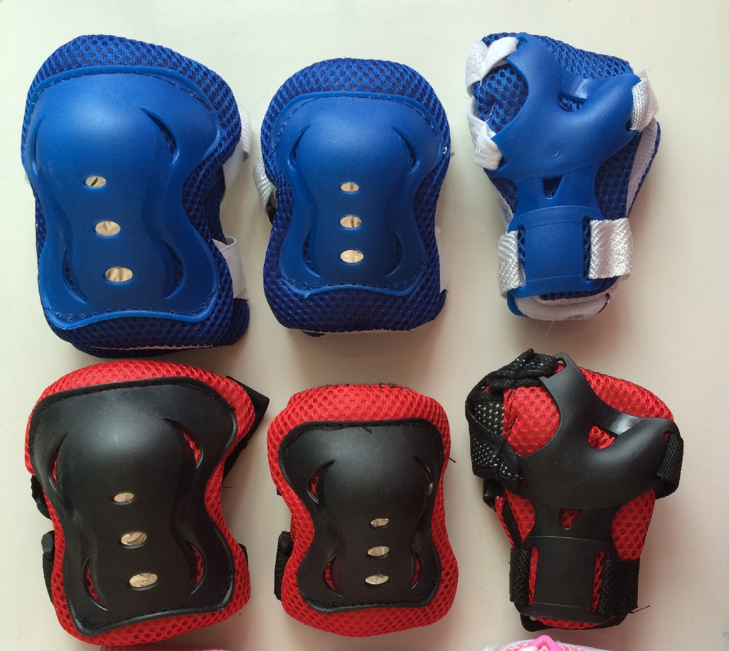 儿童轮滑护具6件套平衡车加厚蝴蝶护具 滑板车溜冰鞋运动组合护-阿里巴巴