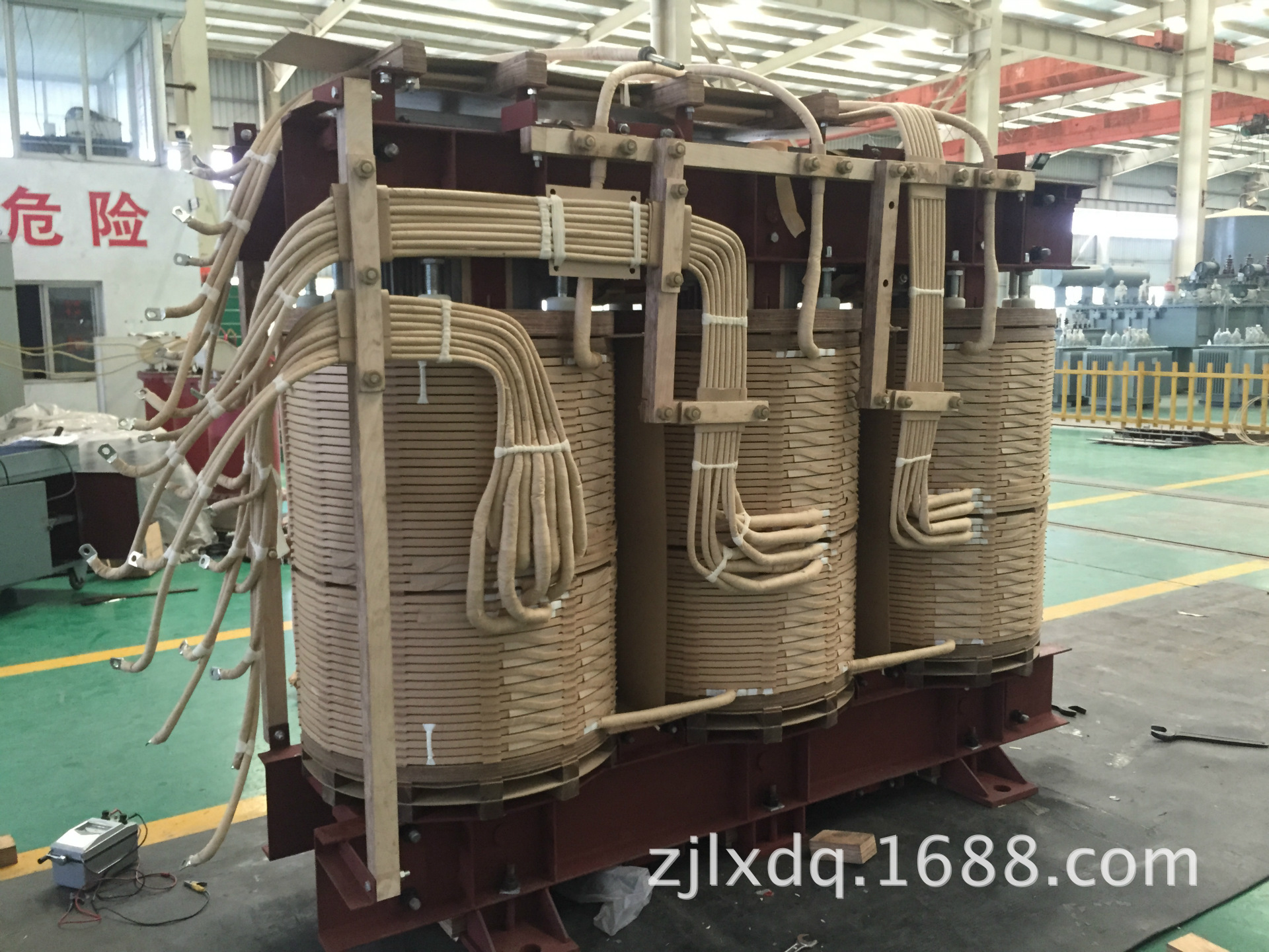 三相电力变压器_s11-16000kva/10kv-35kv三相油浸式电力变压器 - 阿里巴巴