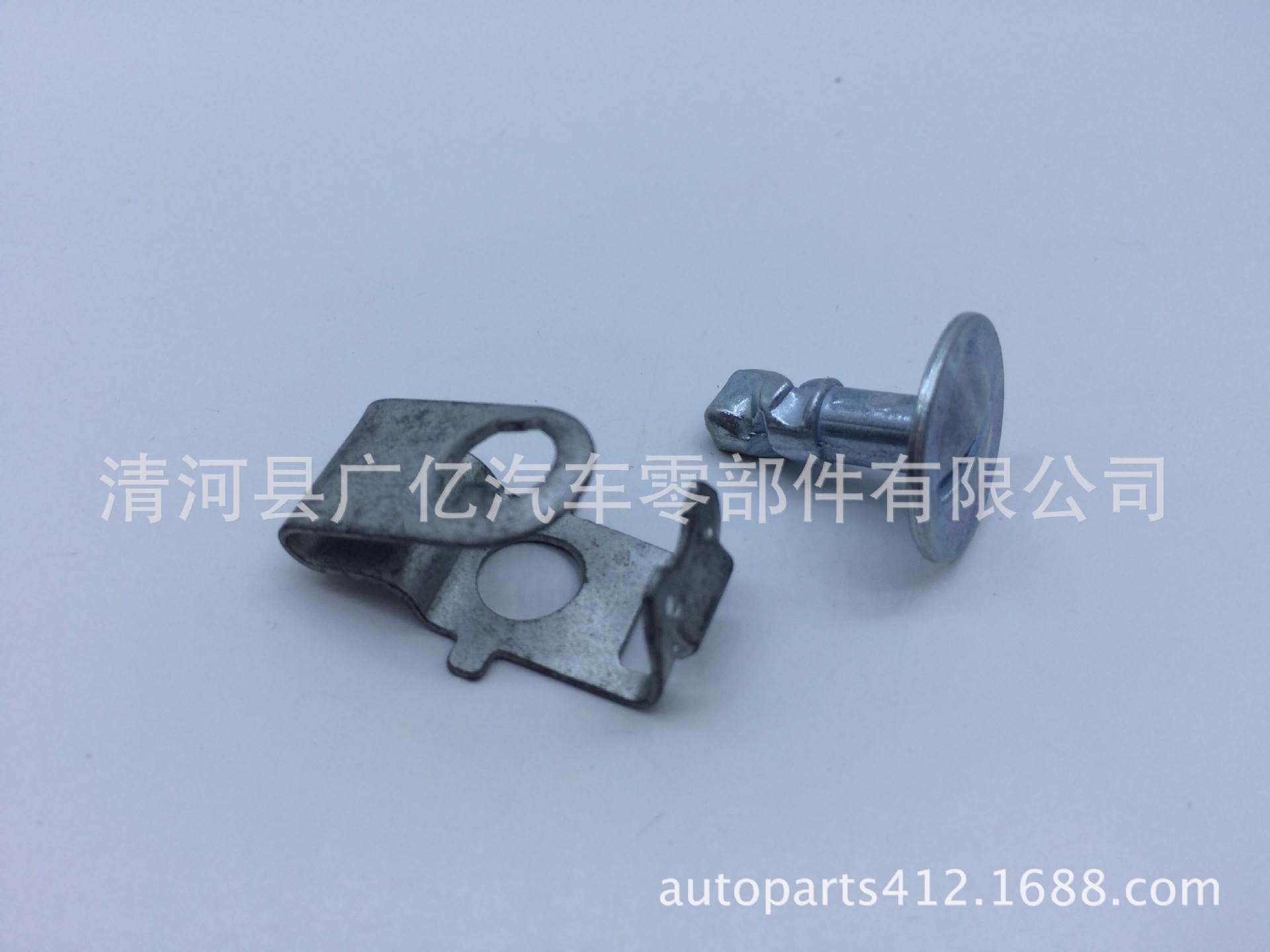 A4A4LA6A6L发动机下护板螺丝 卡子 变速箱下护板螺丝卡扣-阿里巴巴