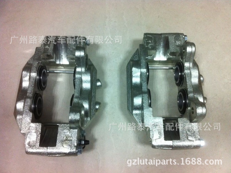 适用于丰田新款HILUX 刹车分泵47730-0K180 47750-0K180-阿里巴巴