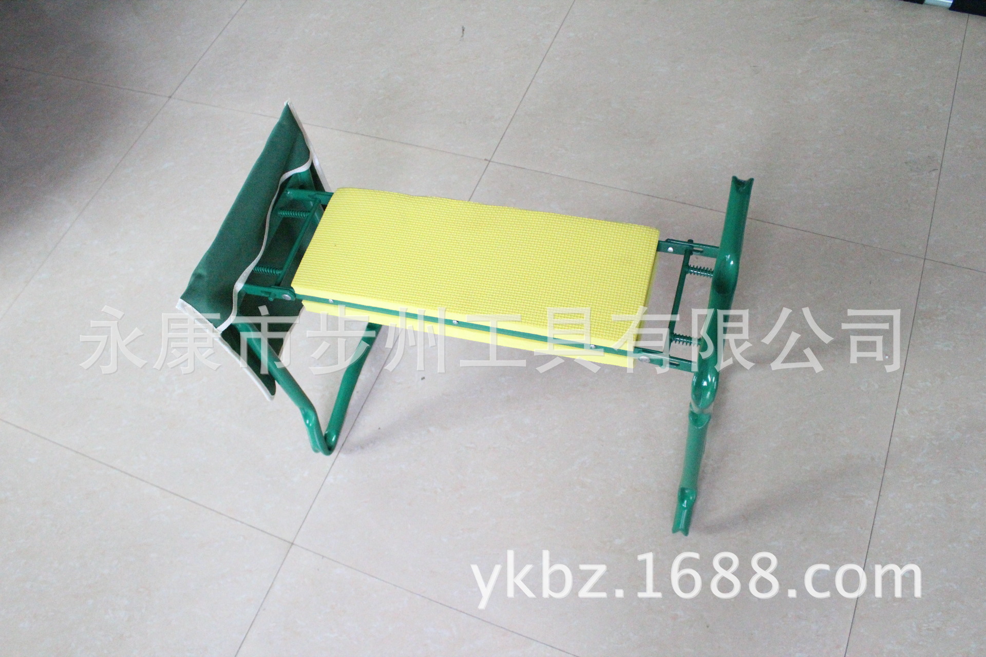 花园跪凳EN581-1-2证书和承重测试证书园林工具修剪折叠跪凳定制-阿里巴巴