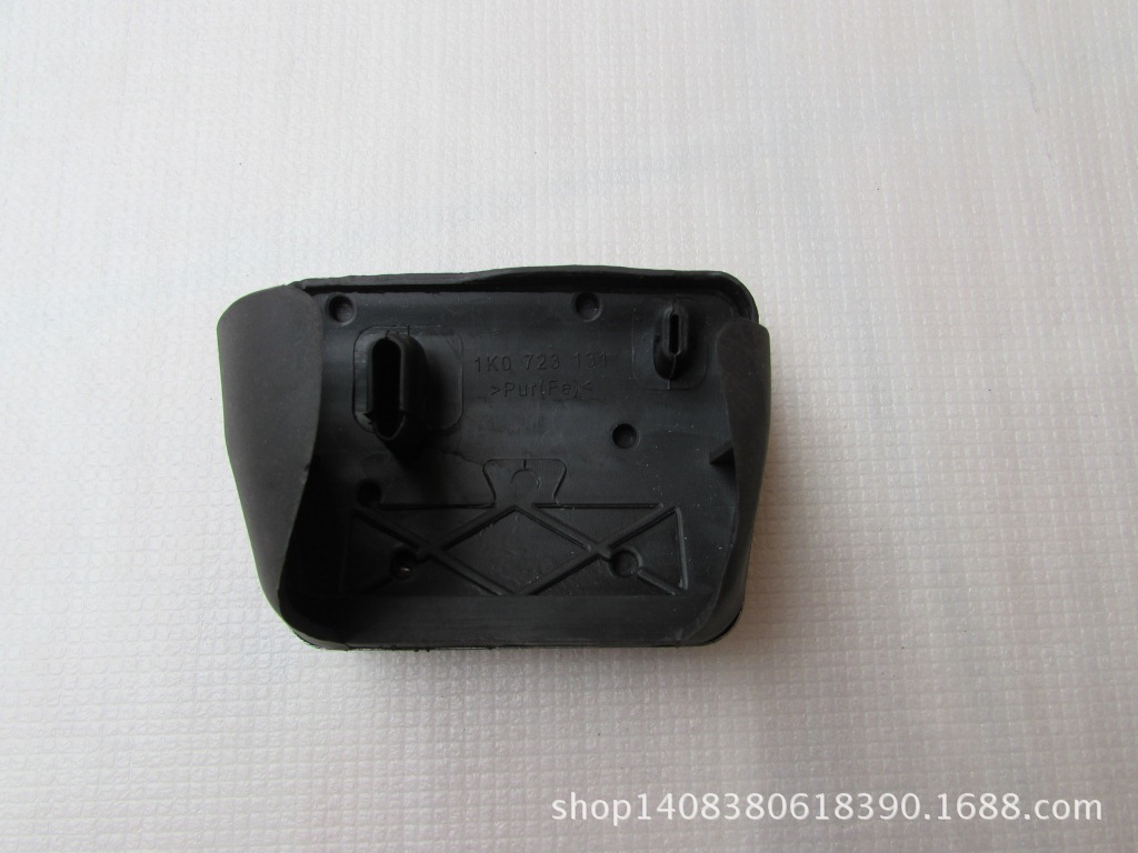 厂家直销迈腾帕萨特甲壳虫速派金属踏板刹车油门免打孔原厂款-阿里巴巴