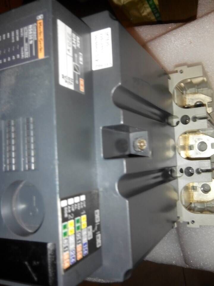 梅兰日兰Merlin Gerin断路器 NS630N 630A 带电操和报警功能-阿里巴巴