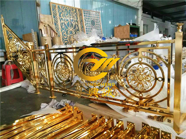 双面铝雕屏风 花窗 花样尺寸按客户要求 12mm厚度铝板激光雕刻 - 装潢批发网