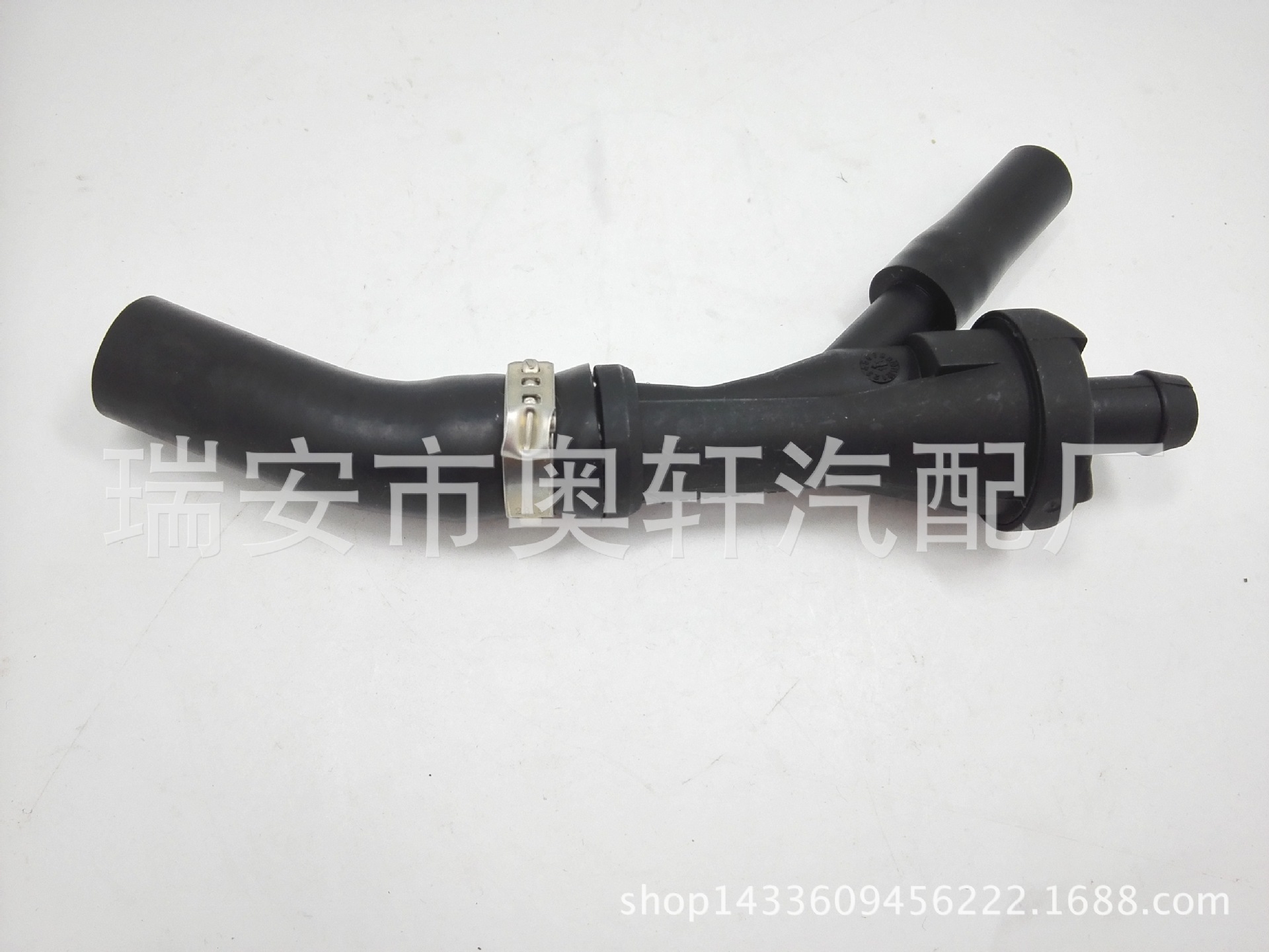 适用宝马汽车废气管 汽车水管 节温器盖11611440135-阿里巴巴