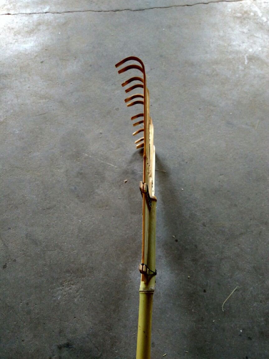 沙耙纯手工竹制品竹扒12本爪荒熊手Bamboo bear hand厂家直销竹耙-阿里巴巴