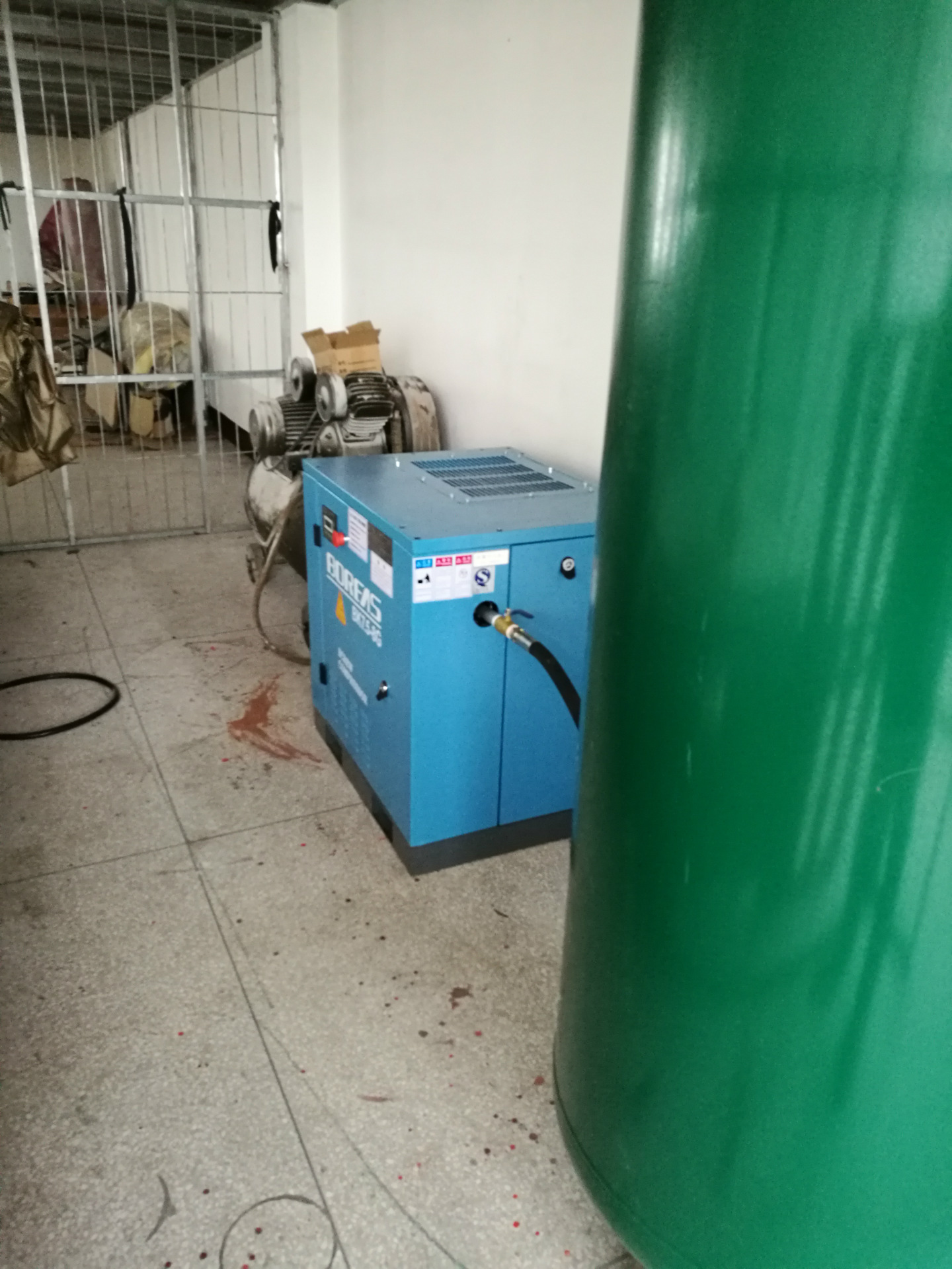 螺杆式空气压缩机BK7.5~132 开山牌空压机 工频螺杆机 静音节能机-阿里巴巴