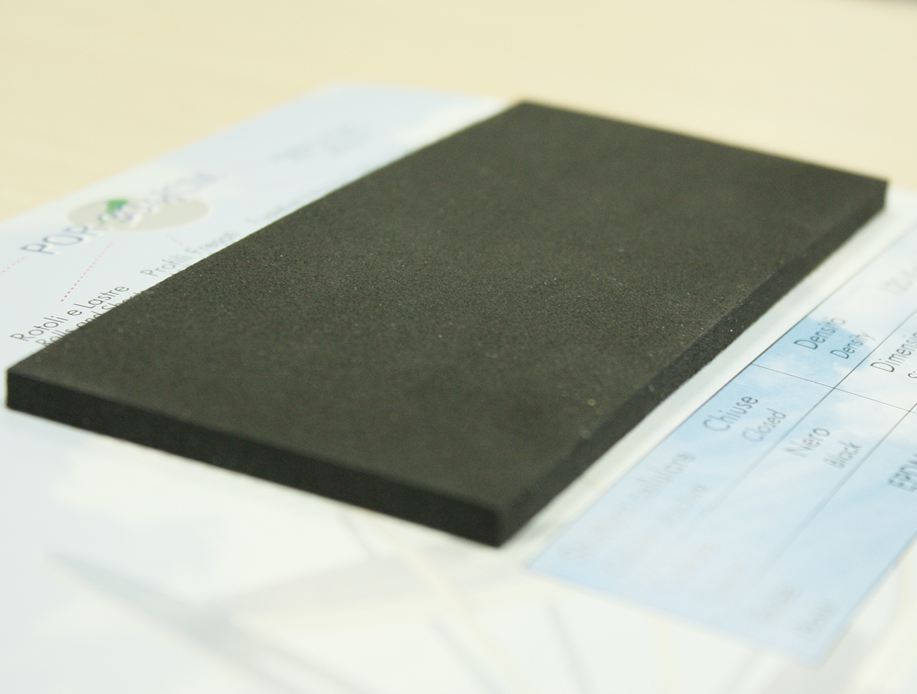 UL94-HF1防火阻燃泡棉POR.303/B-GR-阿里巴巴