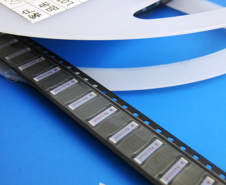 AN6520-245蓝牙陶瓷贴片天线 ZigBee2.4G全向单极7mm微带WIFI天线-阿里巴巴