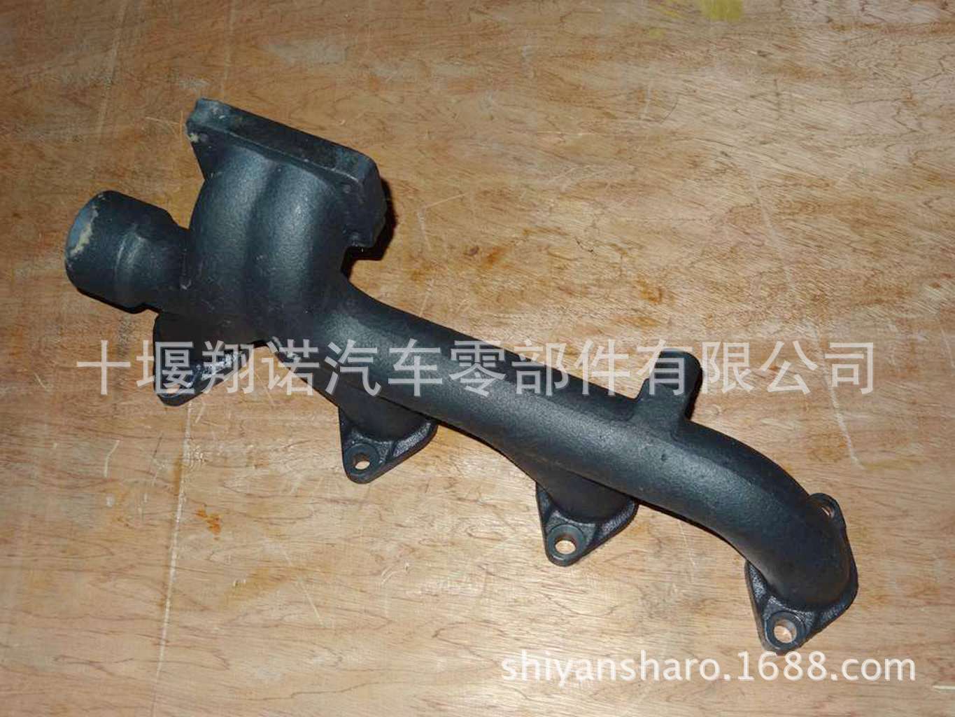 东风康明斯发动机QSL排气歧管3968362汽车配件-阿里巴巴