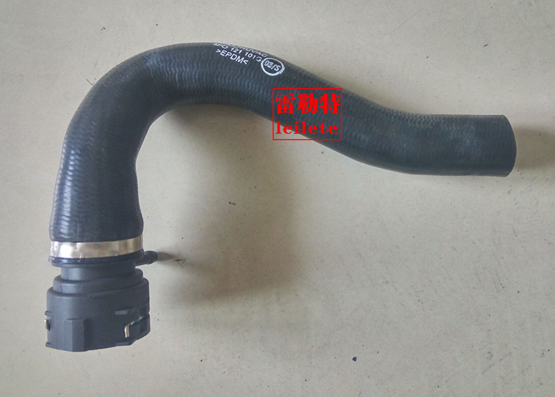 适用于奥迪C6 A6L/暖风水管/三通水管/散热水管/4F0 819 375B-阿里巴巴