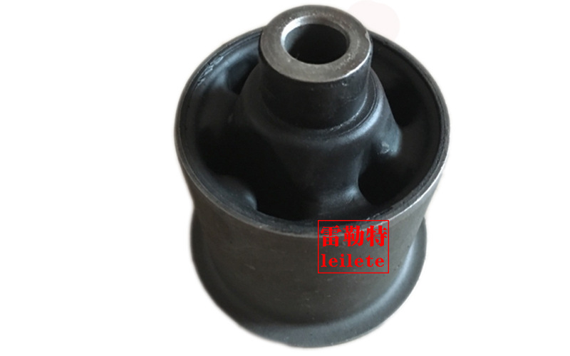 适用于日产 骐达 颐达 悬挂衬套 后桥胶套 55045-ED500-阿里巴巴