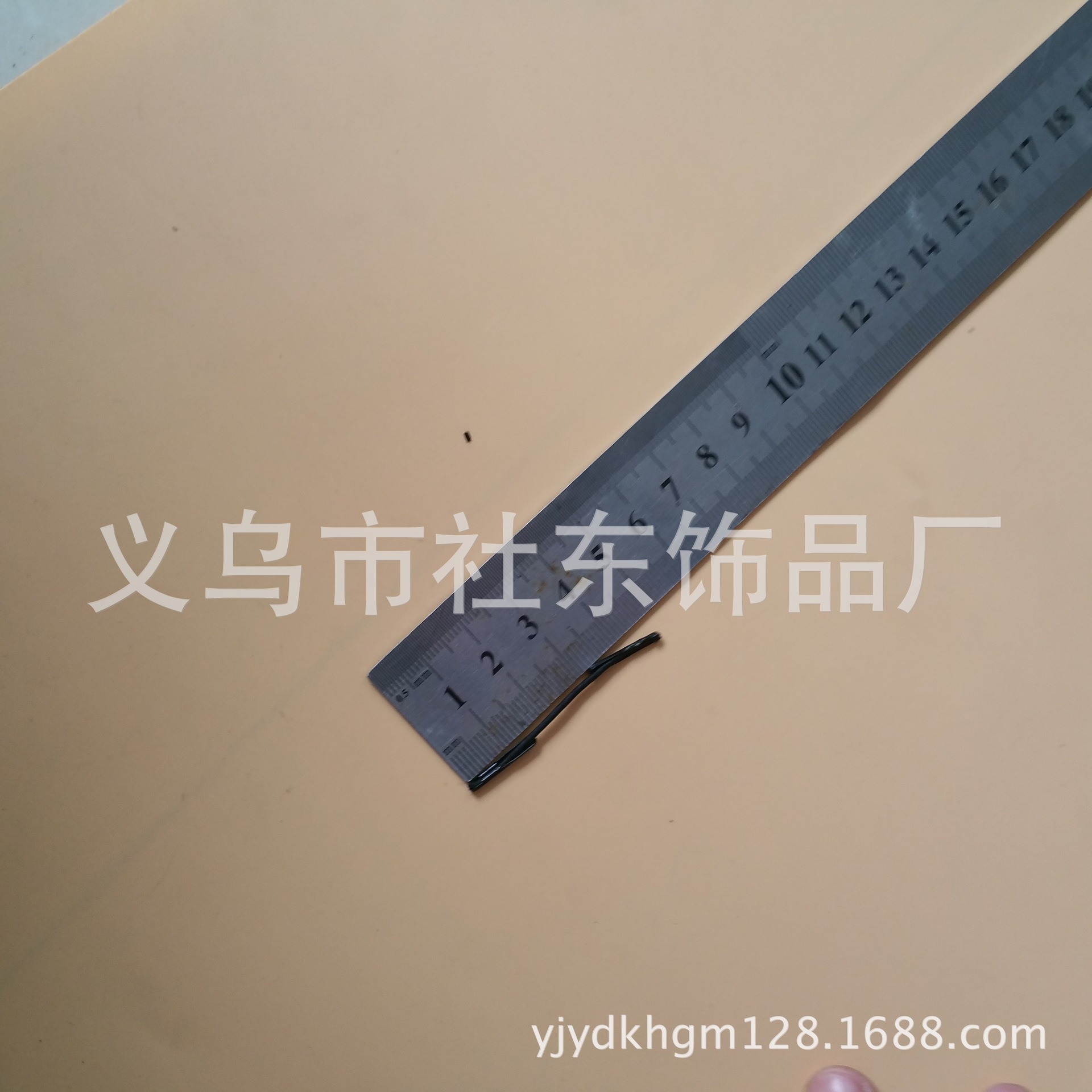 供应橡皮筋两头打喷漆卡扣 礼品袋松紧绳弹力皮筋卡扣-阿里巴巴