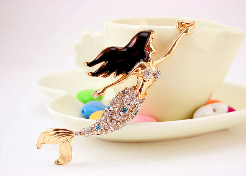 Wholesale korean creative cute diamond mermaid rhinestone keychain ...