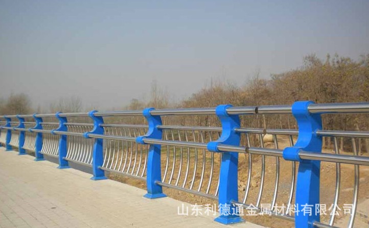 钢构工程用莱钢Q345D耐低温H型钢，Q345DH型钢耐-20度低温。 - 阀批发网