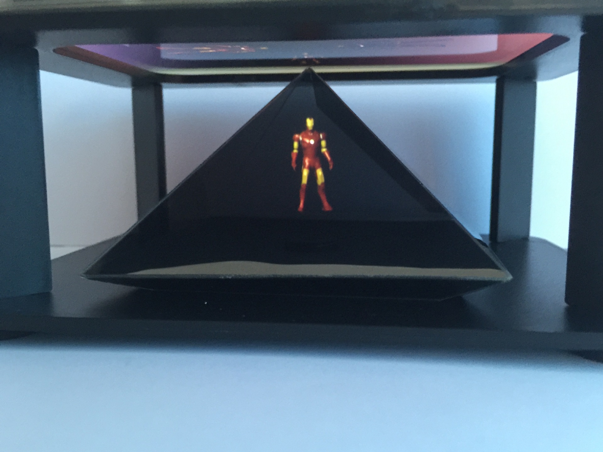 手机3D全息投影仪 镀膜金字塔 DIY全息投影仪3d四维影像展示柜 -阿里巴巴