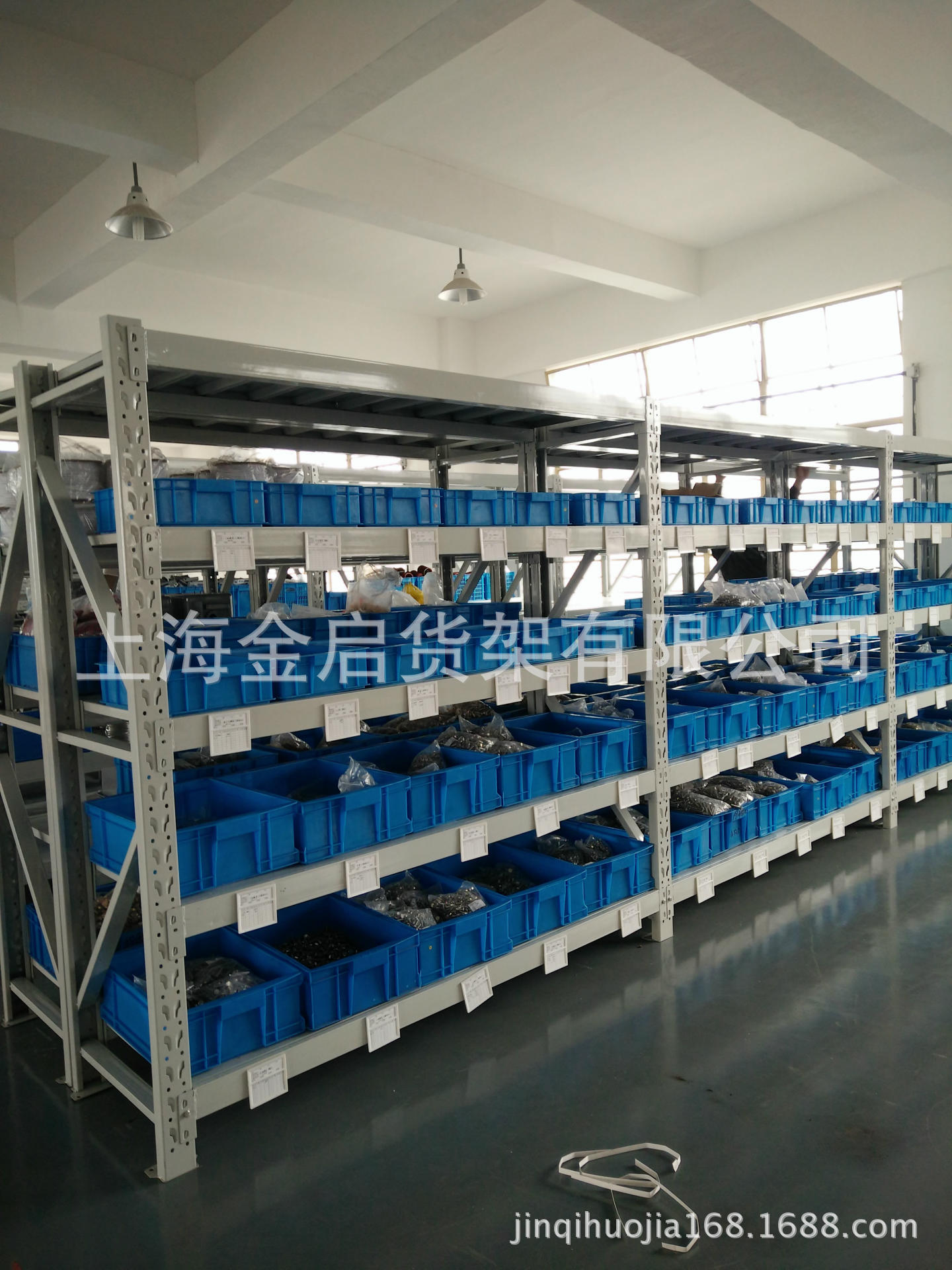 上海移动带脚轮货架 手推式中型货物中转零件盒货架移动周转货架-阿里巴巴