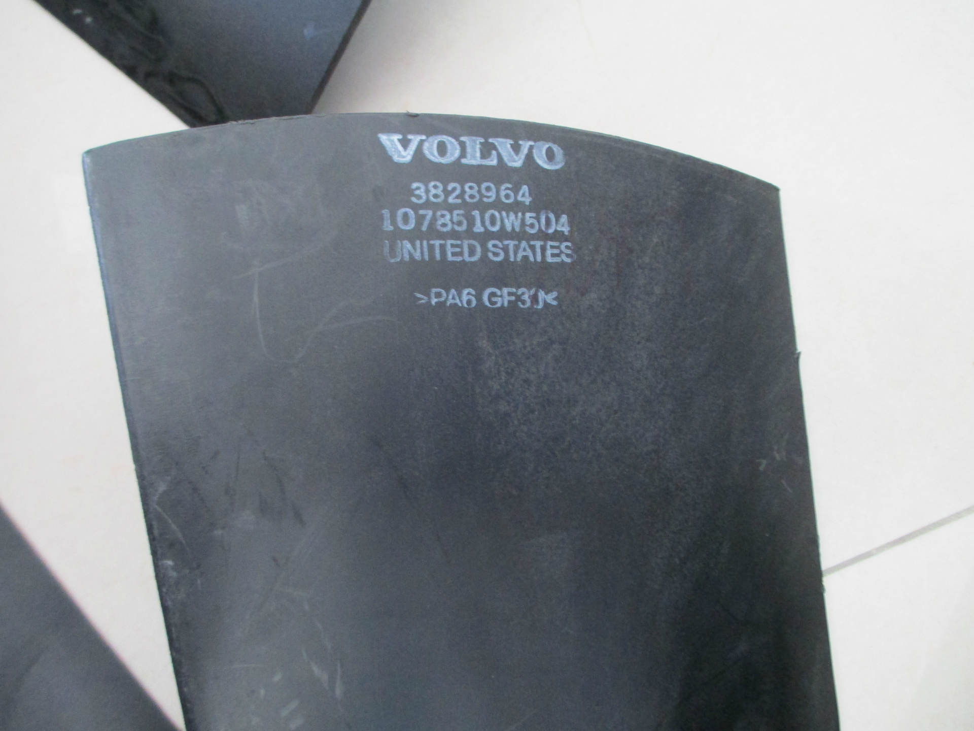 适用沃尔沃发电机组-机型TAD1641GE-风扇叶3828964，3828963-阿里巴巴