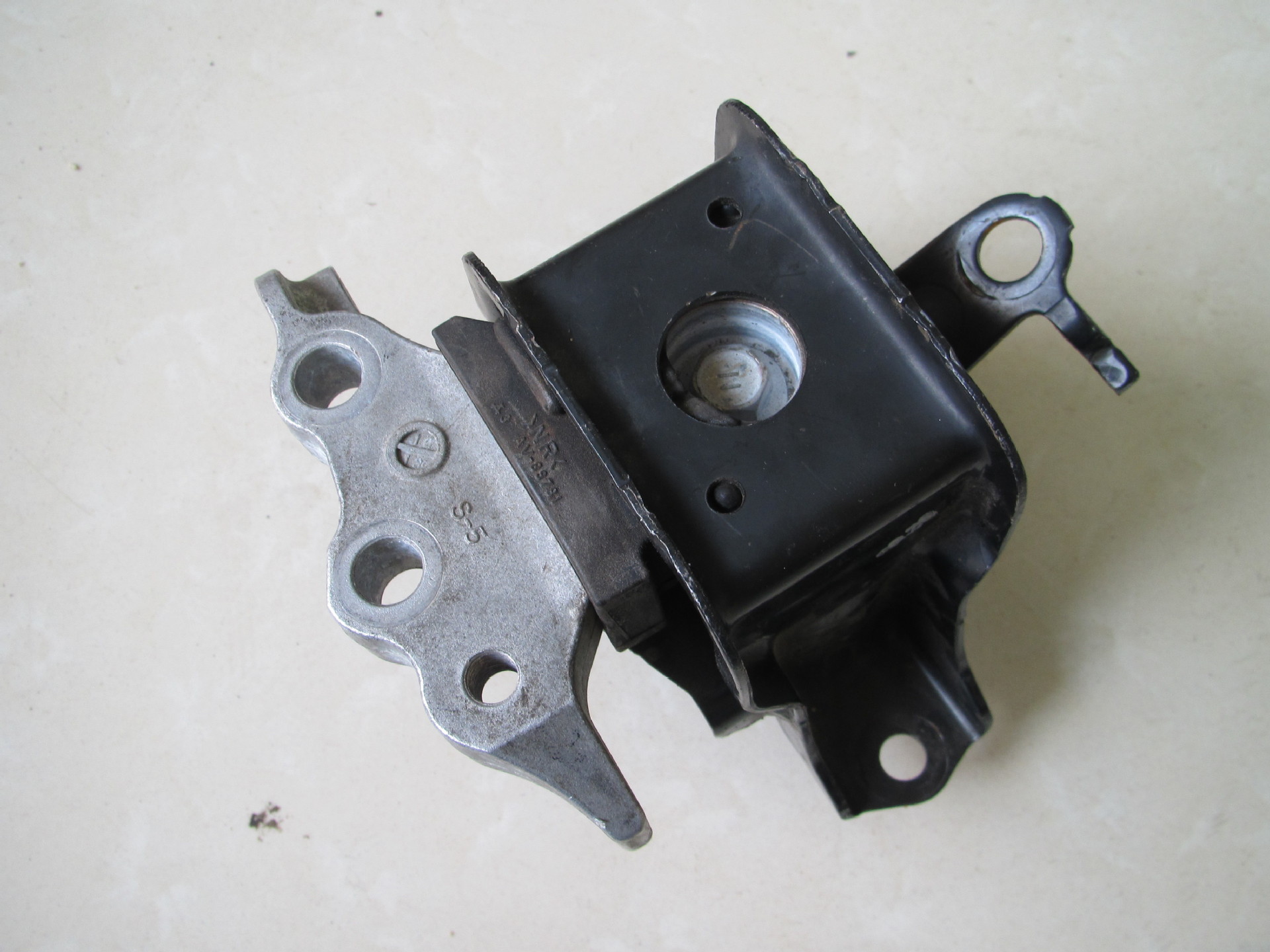 衬套，机脚胶12361-54143、12361-62021、12361-62040-阿里巴巴