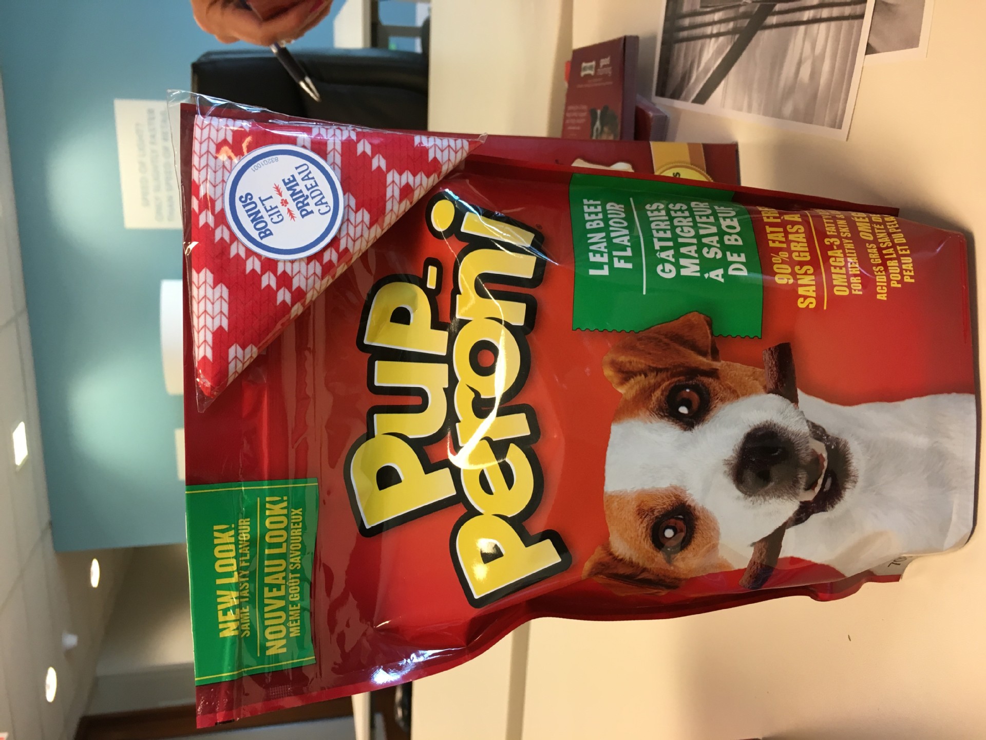 印花装饰丝巾平纹卷边三角巾欧美街头印花三角巾户外时尚印花丝巾-阿里巴巴