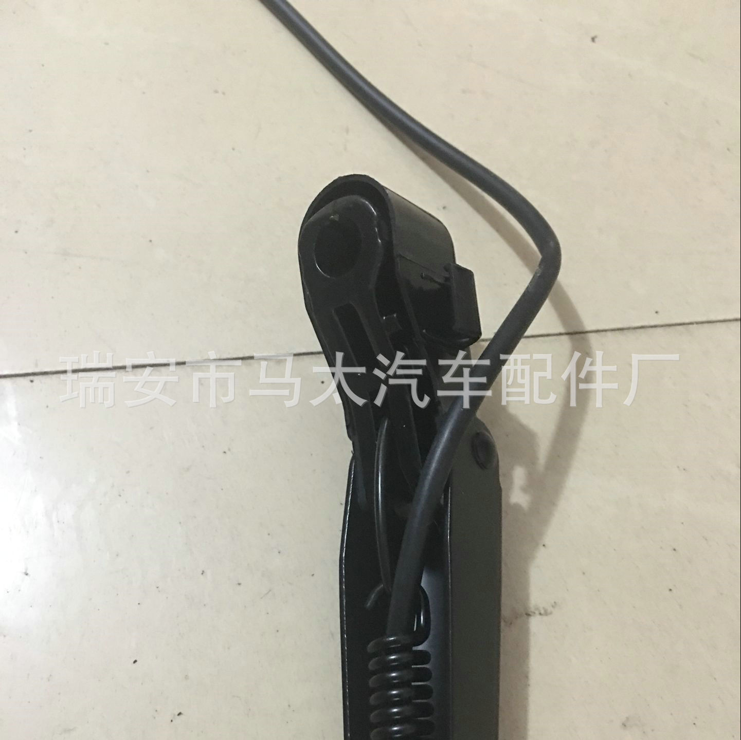 汽车配件卡车雨刮臂 泵车雨刮器 9418200944 适用于奔驰-阿里巴巴