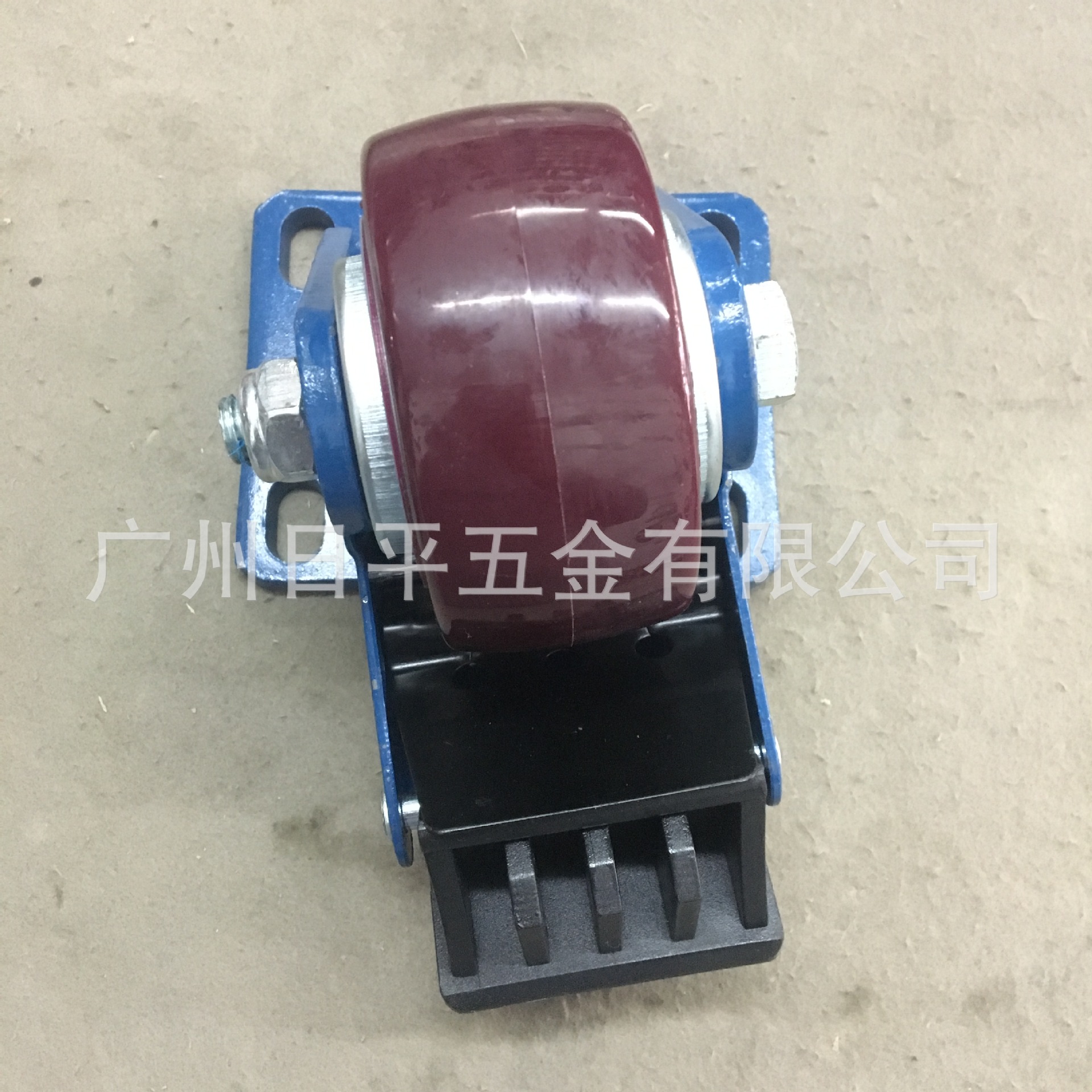 环球超重型轮4寸*2寸双轴超级聚氨酯万向轮尼龙双刹车（5505543）-阿里巴巴