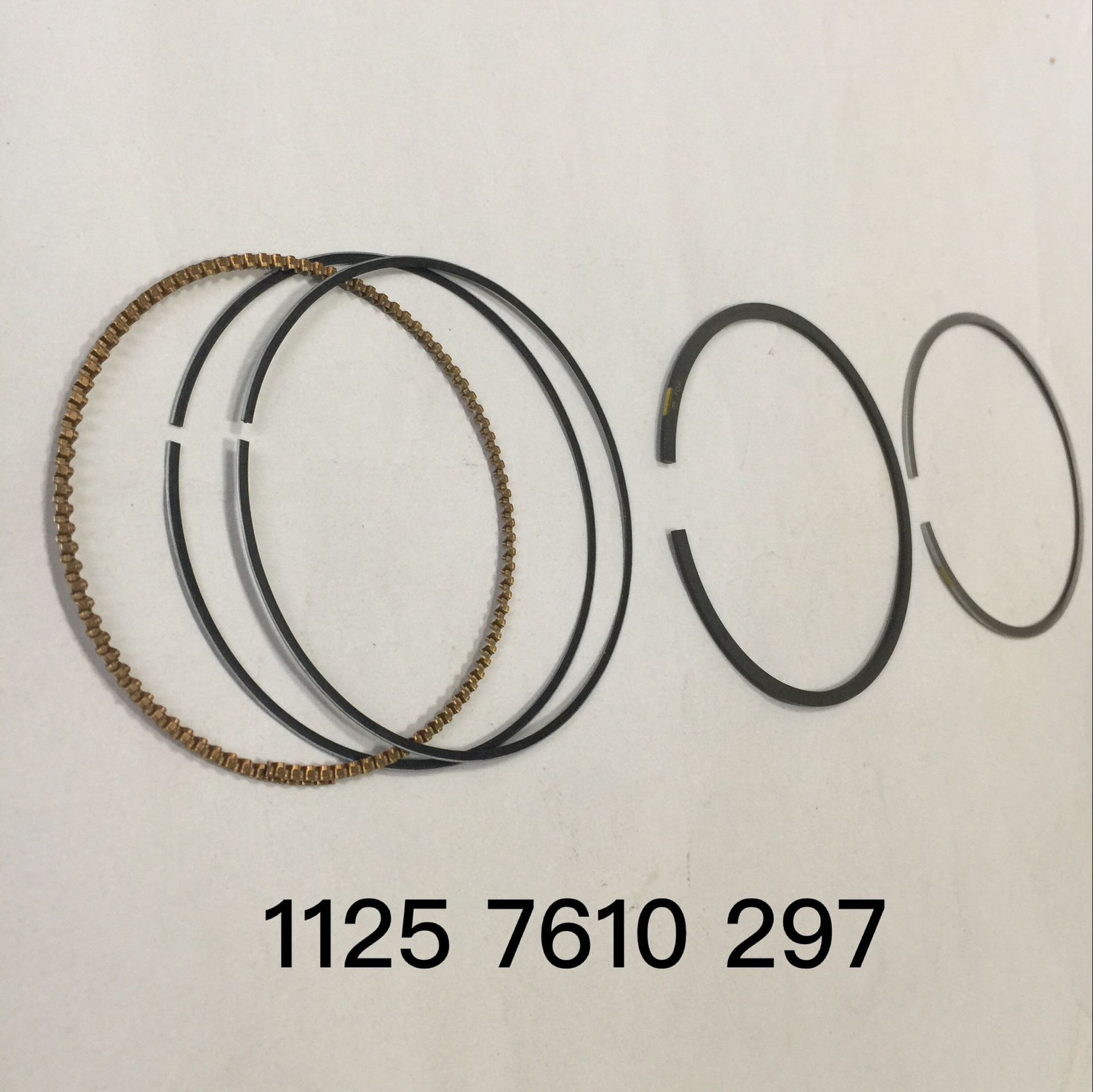 现货批发宝马活塞环 11257610297适用车型1系2系3系4系5系6系-阿里巴巴