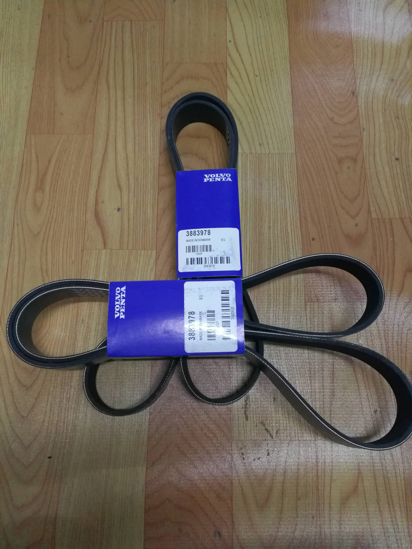 供应沃尔沃TAD-1643GE发动机风扇皮带3883978-阿里巴巴