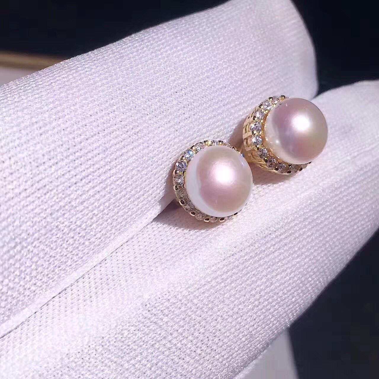 S925银小珍珠耳饰6.5-7mm好品质无暇淡水圆珍珠小清新时尚耳钉-阿里巴巴