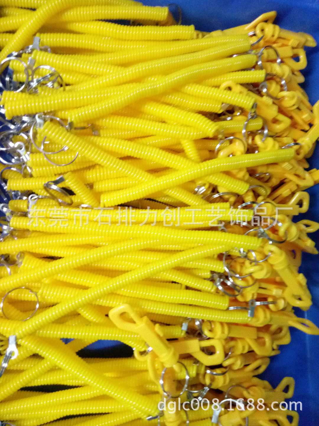 厂家直销弹簧绳钥匙扣 黑色PU弹簧绳箱包挂件 电话线弹力绳伸缩绳-阿里巴巴