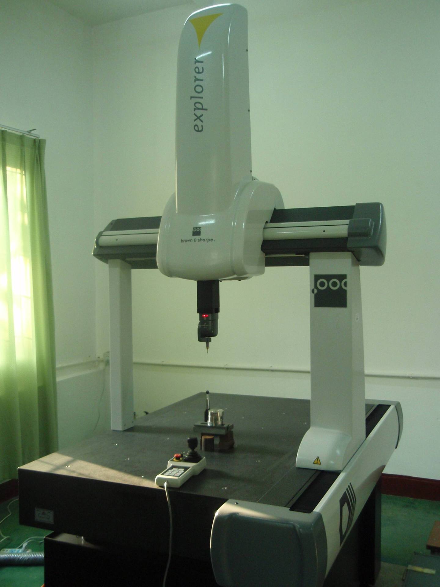 海克斯康三坐标测量仪_直销海克斯康三坐标测量仪 三坐标检测 explorer 08.12.06 - 阿里巴巴