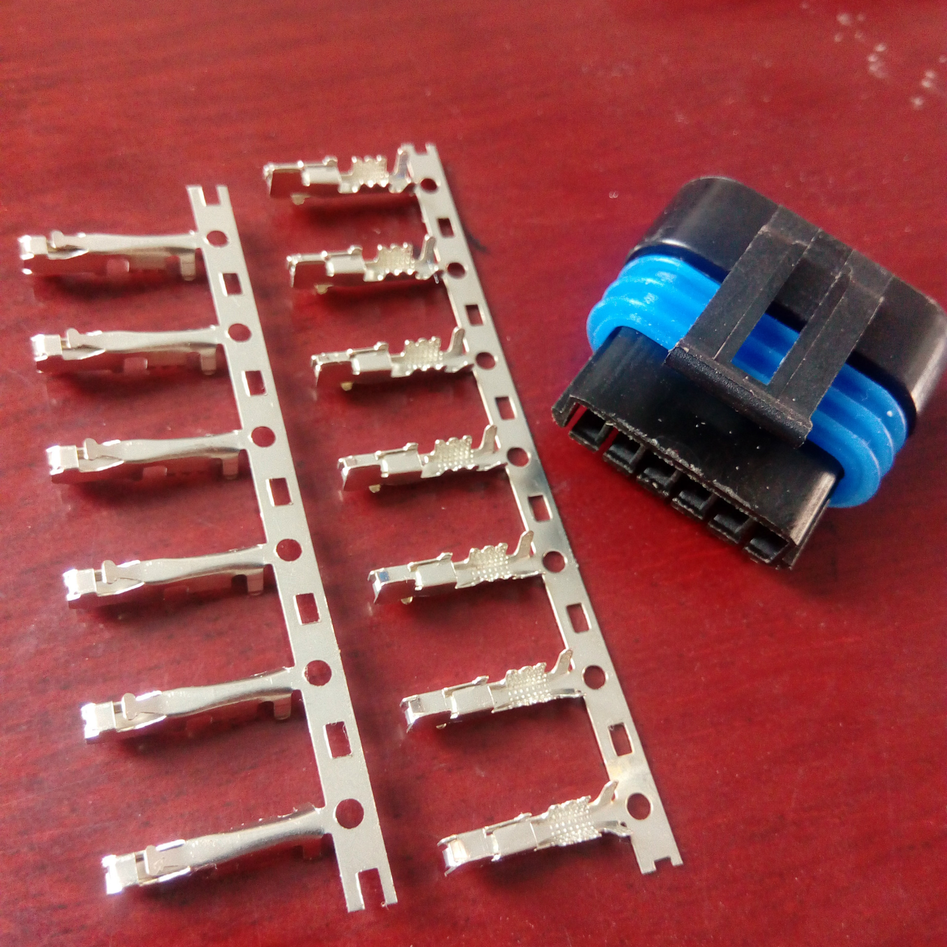 厂家现货供应汽车线束连接器6芯插接器12066317 12166210耐用-阿里巴巴